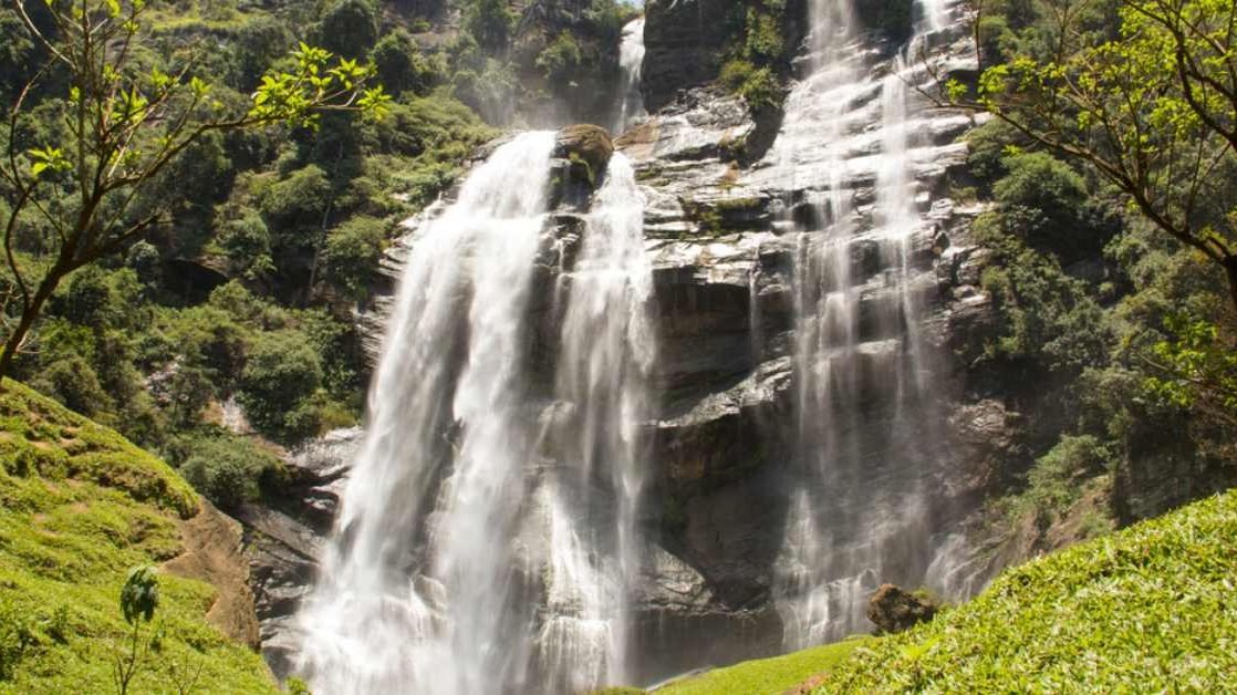 Bomburu Ella Waterfalls