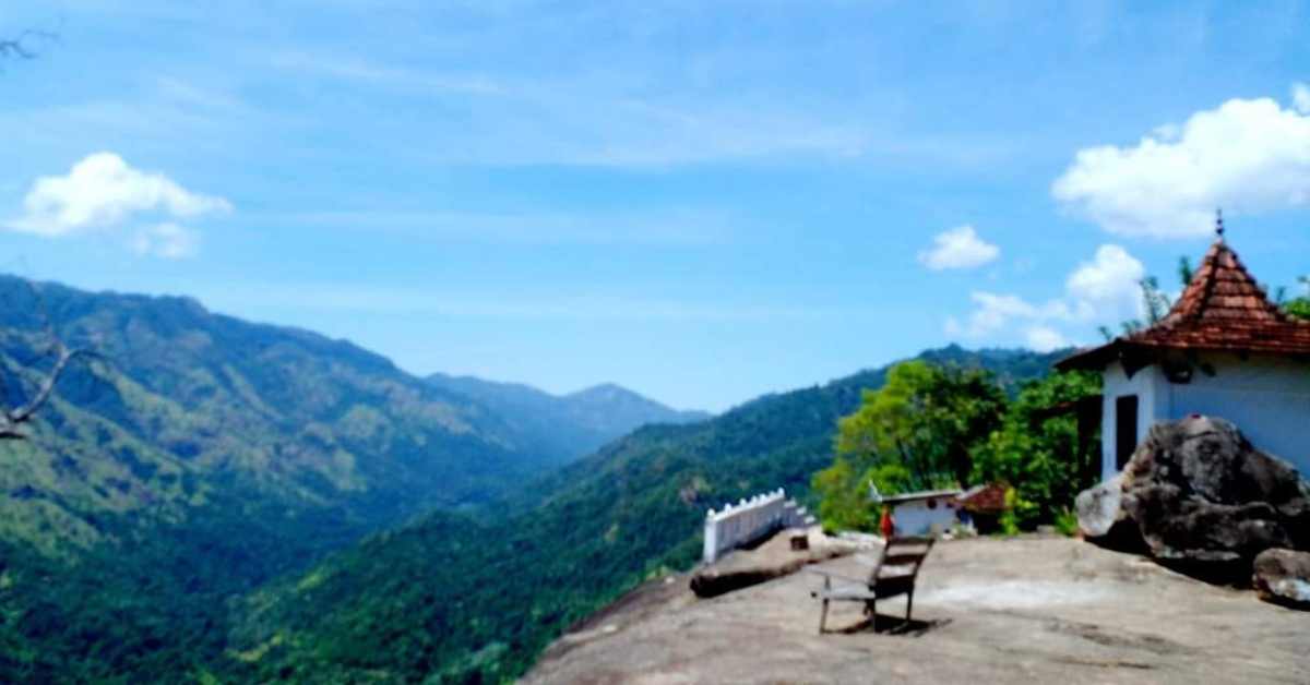 Kahataruppa Galamuduna Pansala Temple